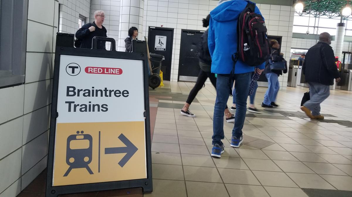 Broken axle caused MBTA Red Line derailment - Boston Business Journal