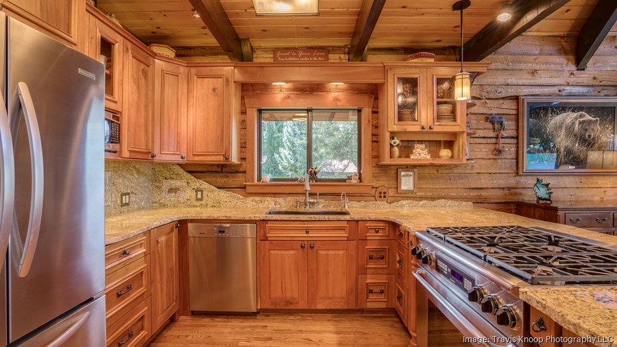 Microsoft's Dave Neir Leavenworth estate $3.4 million