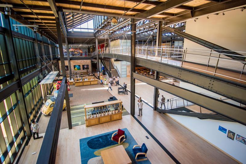 Pixar Animation Studios - Bizwomen