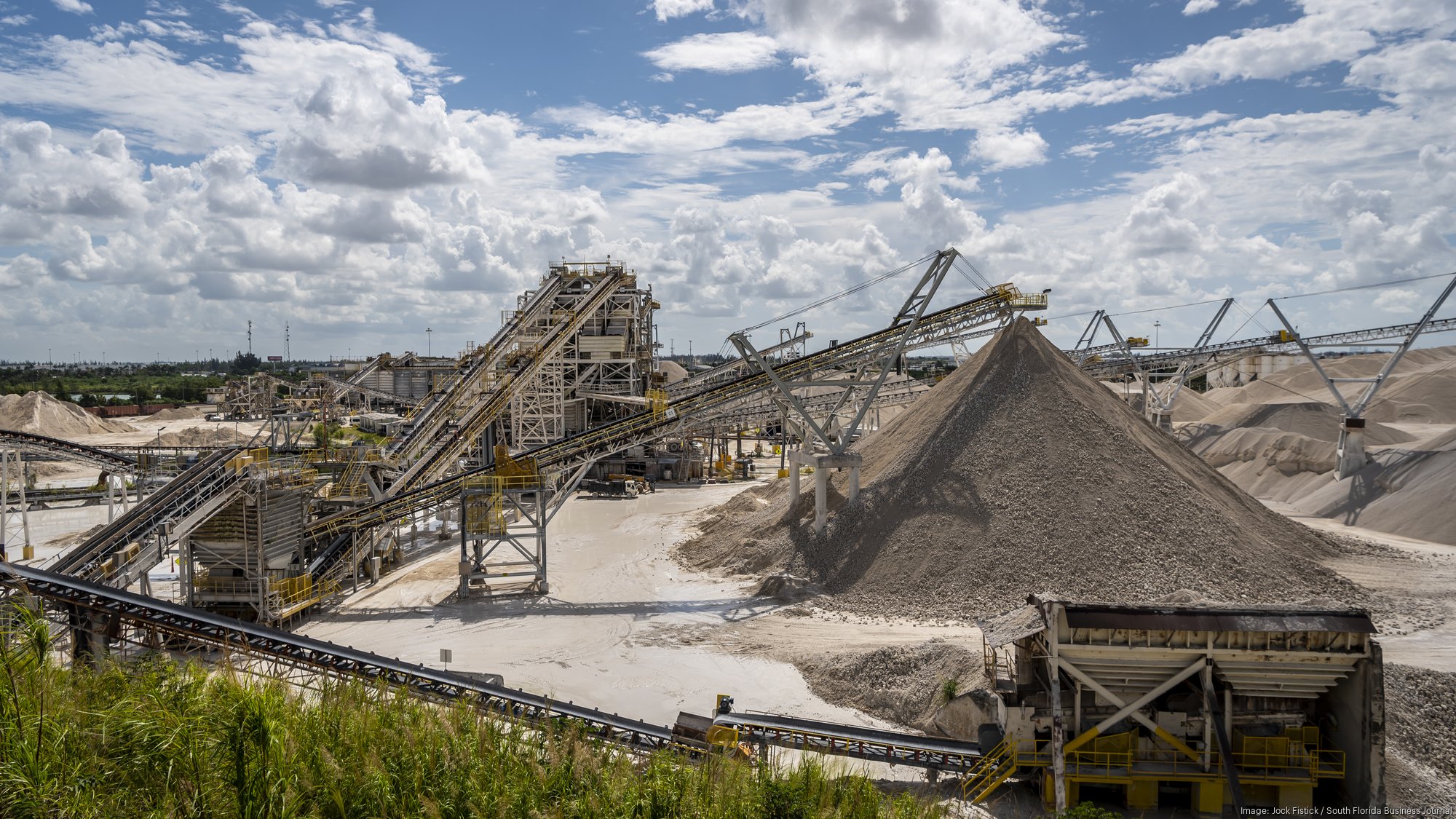 Quarry Rock Crusher - Cemex Miami, FL - Help! | ModelRailroadForums.com