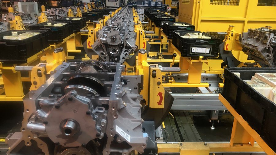 With new Corvette line, GM Tonawanda Engine continues stable path ...