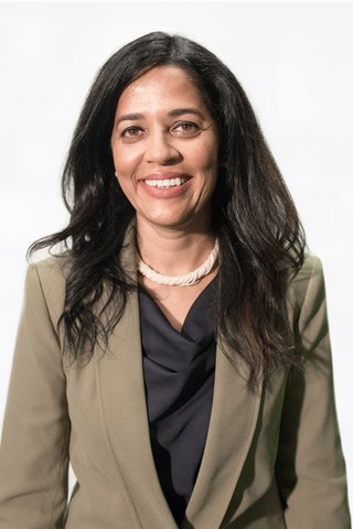 Flex sells $500M stake in Nextracker solar unit that had been aiming ...