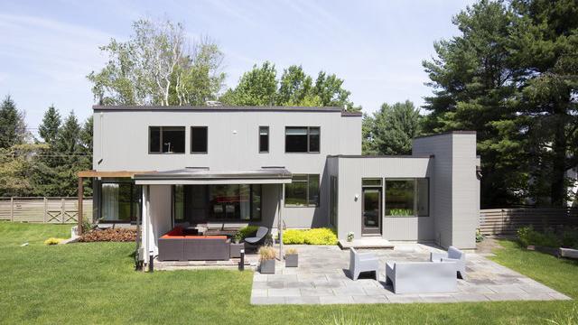 Five-bedroom, modernist home in Newton on the market for just over $2M ...