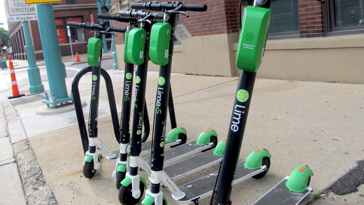 Lime seeks approval for dockless scooters in Wauwatosa - Milwaukee ...