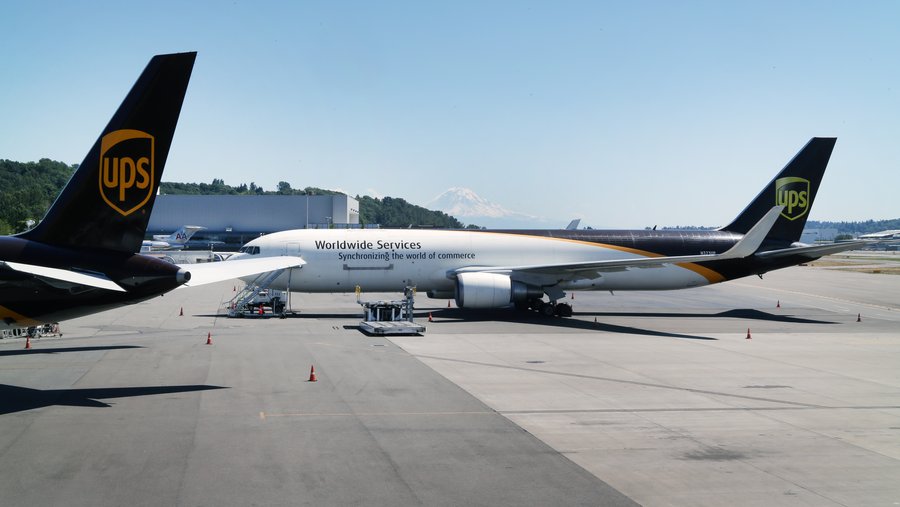 Boeing logs order for 19 freighter jets as amid surge in air cargo ...