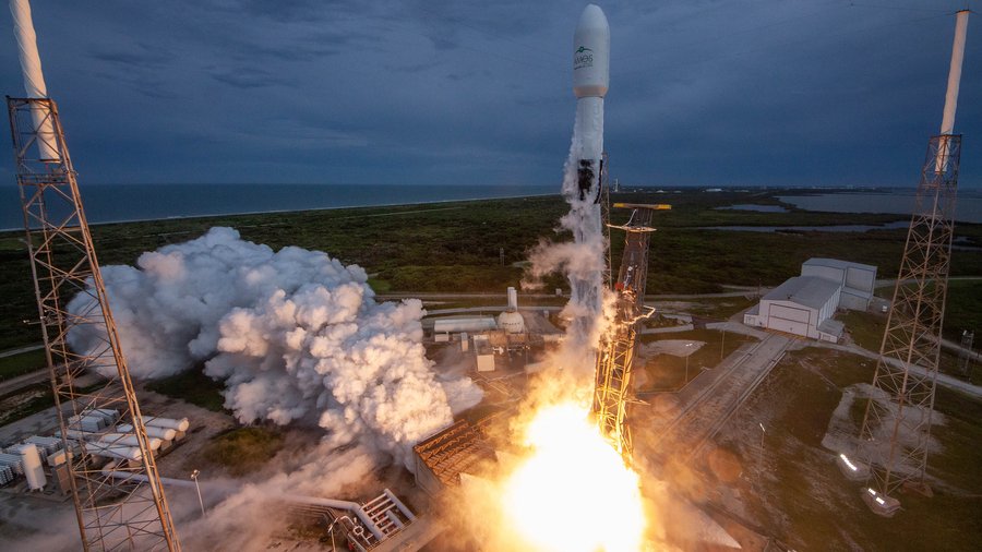 Boeing satellite for Spacecom launched into orbit on SpaceX Falcon 9 ...