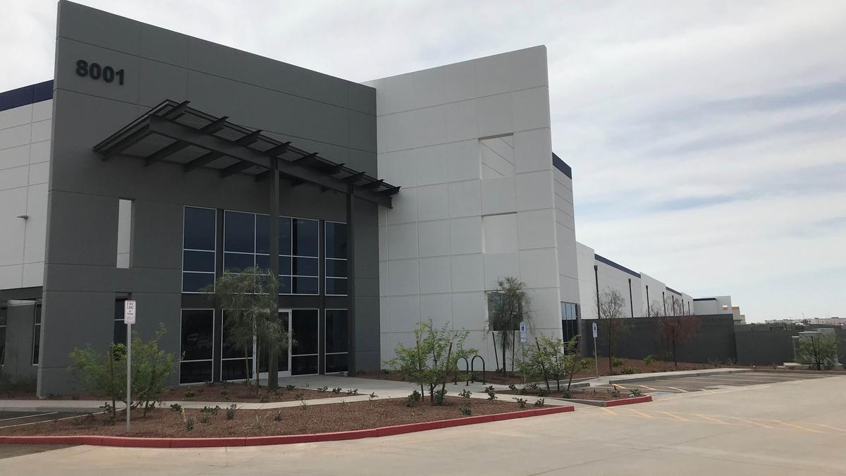 California investor buys southwest Phoenix industrial building ...