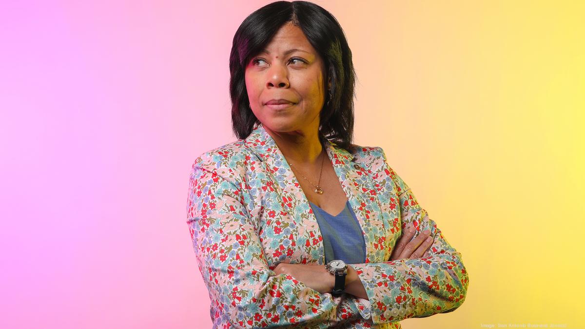 2019 Women's Leadership Awards: Angela Holliday, President of Frost ...