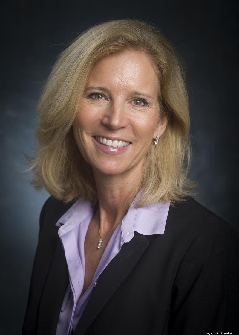 Momentum Class of 2019-2020 - Bizwomen