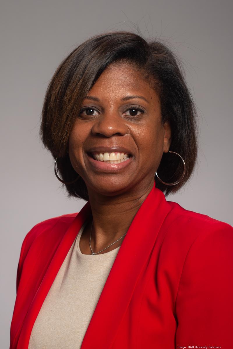 Momentum Class of 2019-2020 - Bizwomen