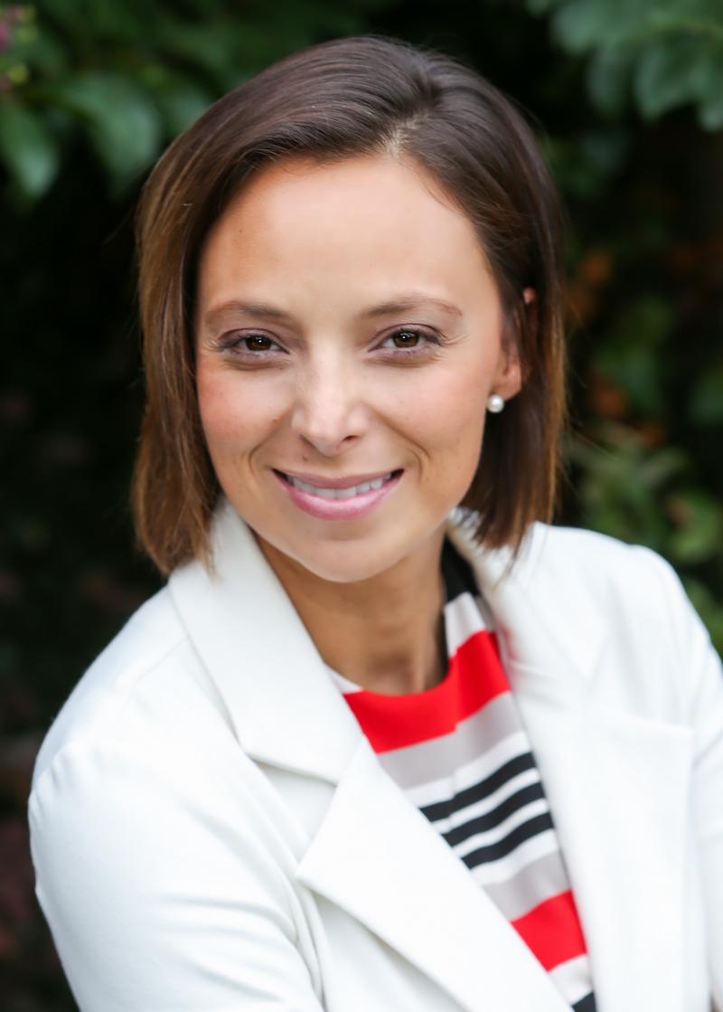 Momentum Class of 2019-2020 - Bizwomen