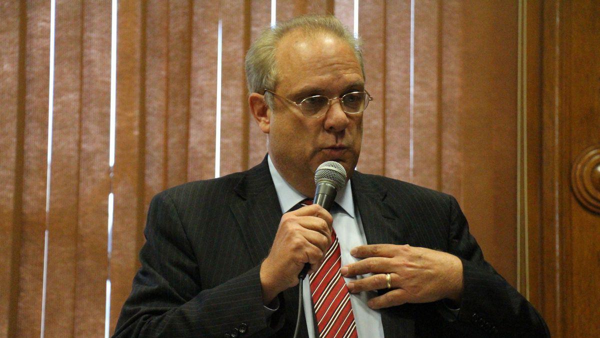 Worcester mayor bashes GateHouse after longtime columnist cut amid ...