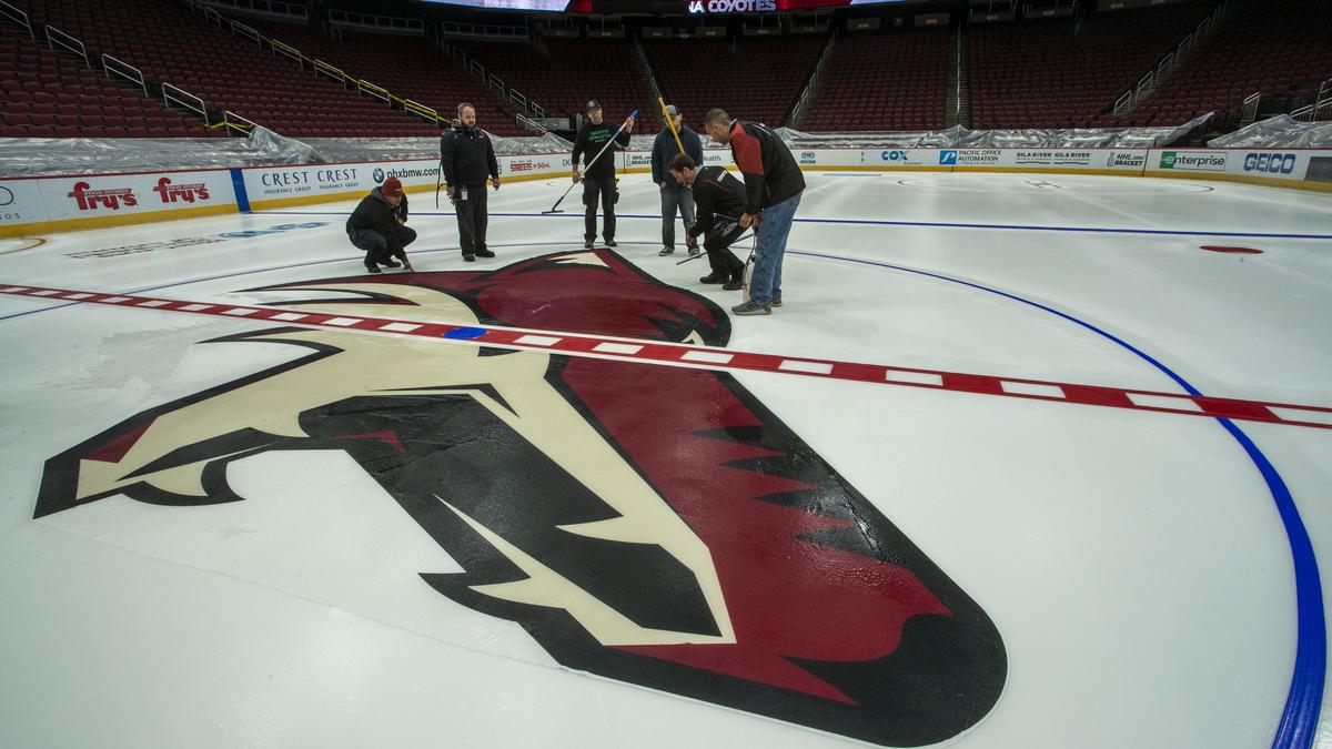 Arizona Coyotes install ice at Gila River Arena - Phoenix Business Journal