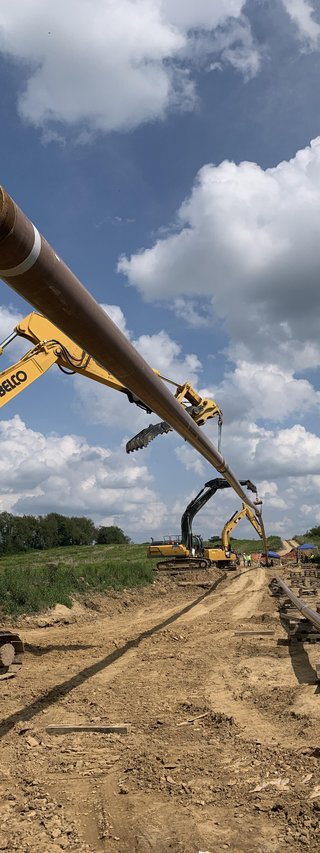 Falcon Pipeline drilling briefly shut down over instrumentation in ...