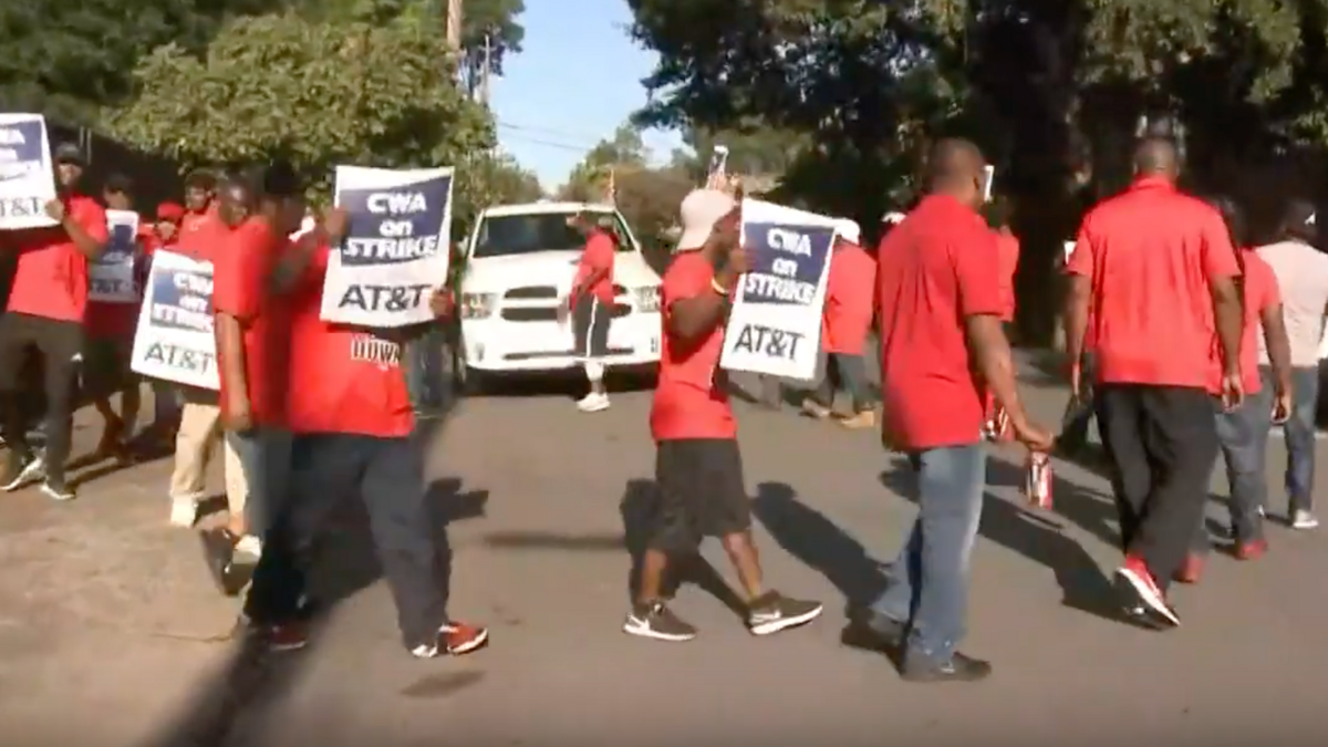AT&T Alabama workers strike over failure to 'bargain in good faith ...