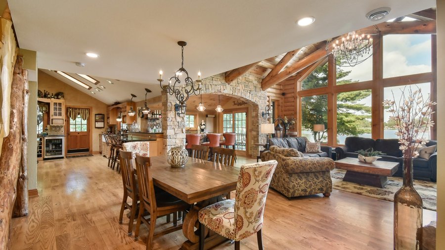 Pretty Lake dream cabin in Wisconsin is on 'lake country's best-kept ...
