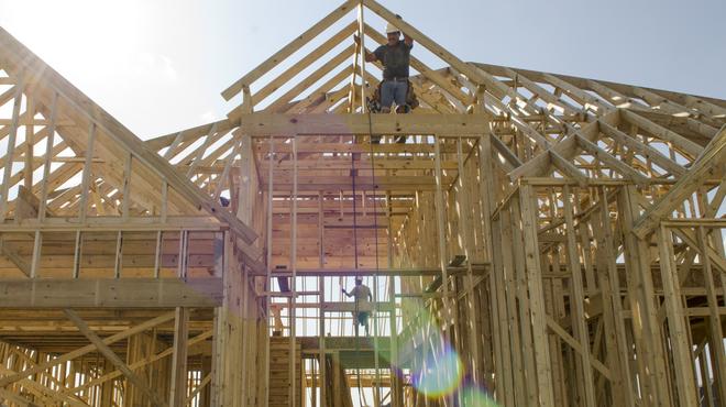 Dallas-Fort Worth new home starts hit another record high - Dallas ...