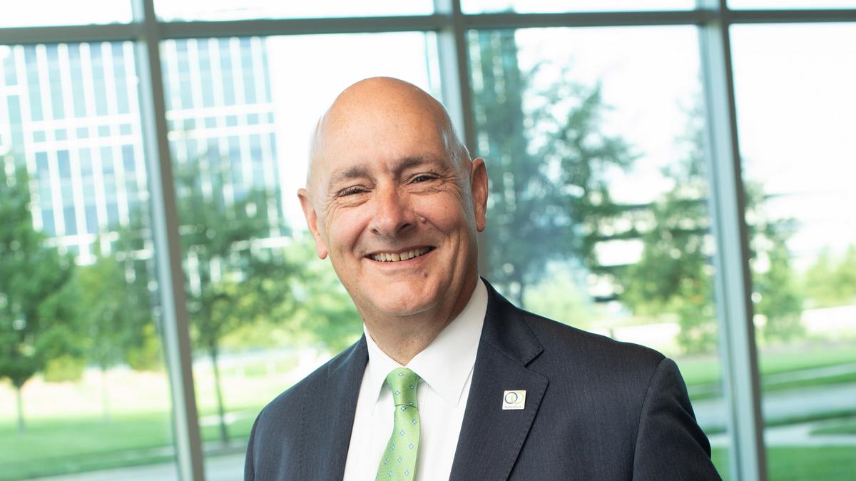 With two deals underway, this CEO is resetting his bank's growth ...