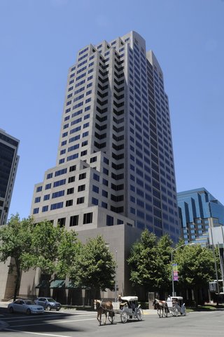 wells fargo center 400 capitol mall