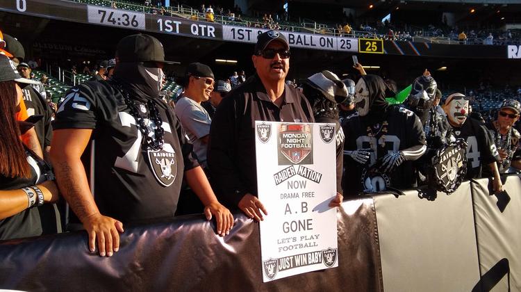 In Oakland Raiders, Golden State Warriors farewells, struggles, parties ...