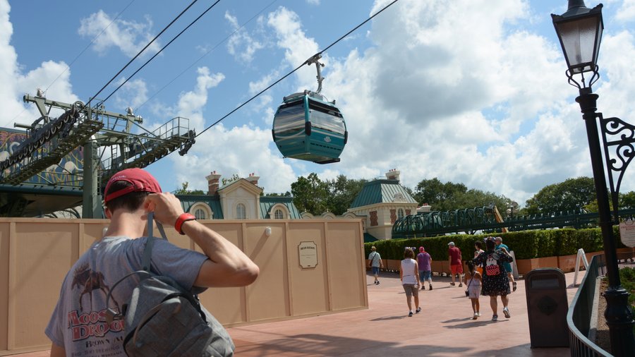 Disney's new gondola system prepares for Central Florida debut in ...