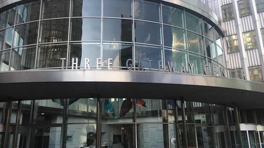 Dollar Bank "very happy" at Gateway Center but will scout other options ...