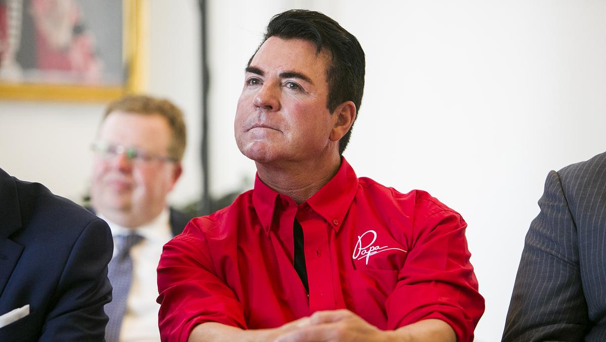 John Schnatter Papa John's CEO Steps Down Following Controversial