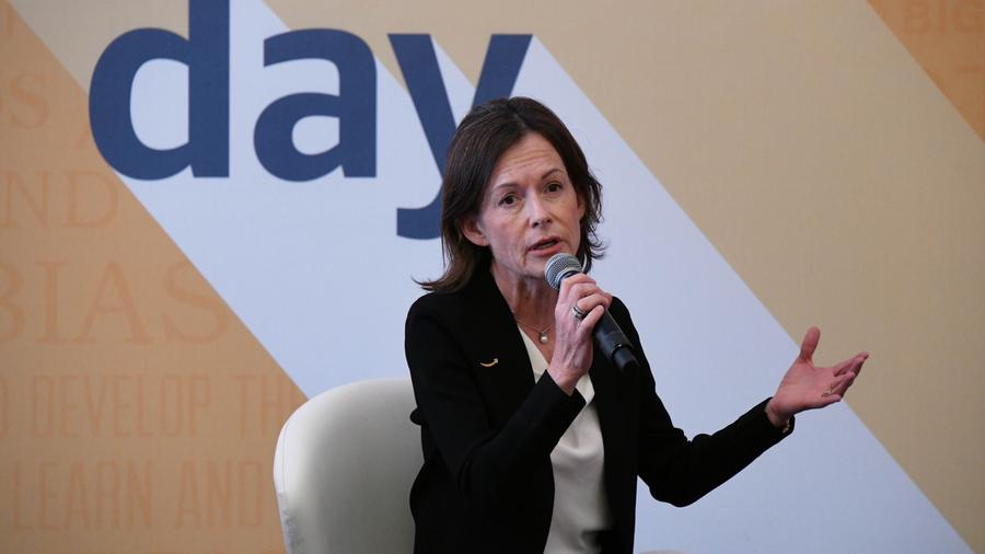 Amazon's 'Career Day' event fills up - Washington Business Journal