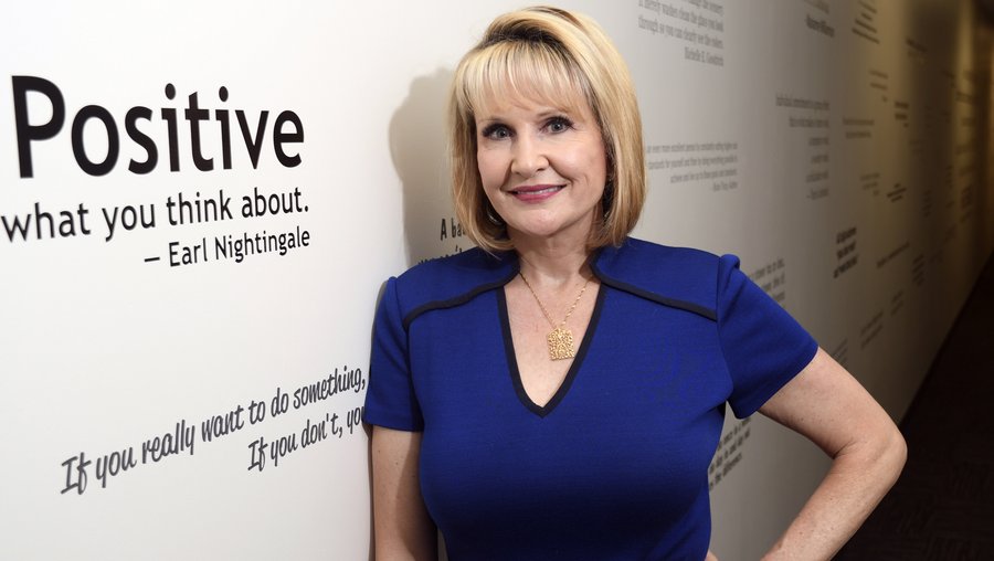 FASTSIGNS International CEO Catherine Monson's 700-plus franchised ...