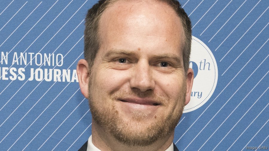 Kyle Kinateder at 2017 40 Under 40 Awards