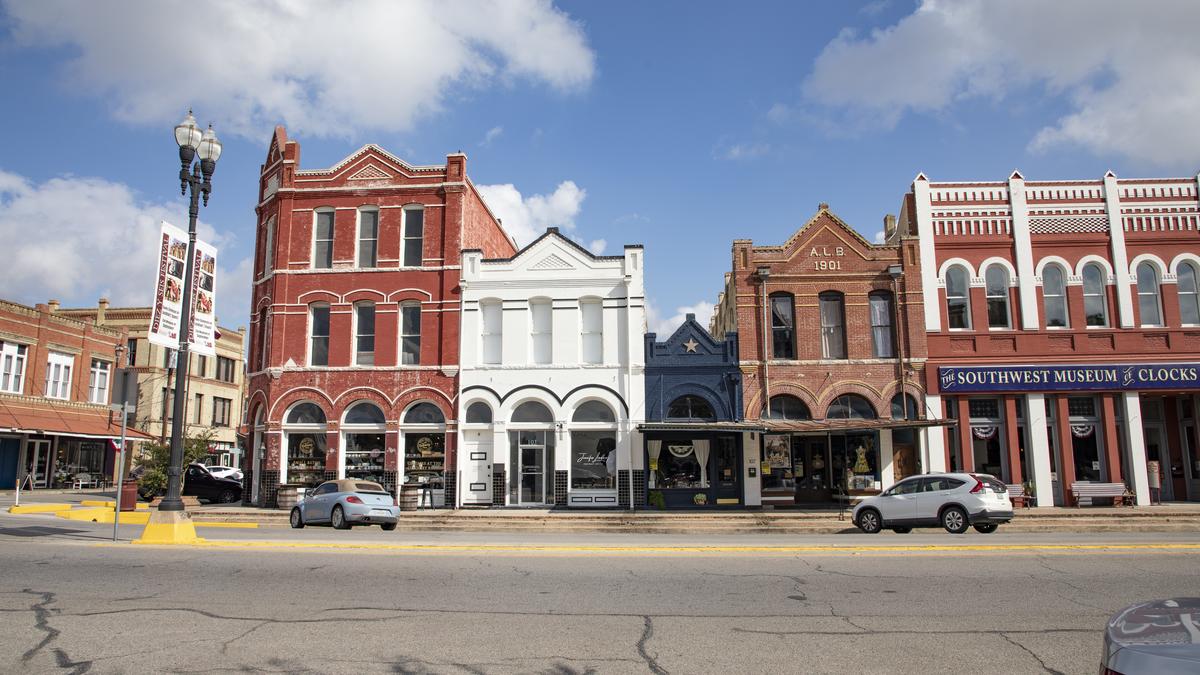 Developer wanted to transform 79 acres in Lockhart - Austin Business ...