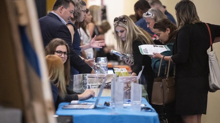 Democratic leaders 'wowed' by Milwaukee, convention facilities ...