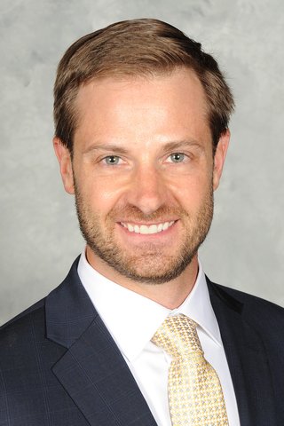 Dinsmore's Mattingly shows love for vintage signs, classic cars ...