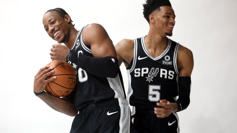 Inside Look: San Antonio Spurs media day all about change (photos ...
