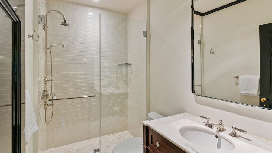 Kevin Plank's Georgetown mansion sells for $17.25 million - Baltimore ...