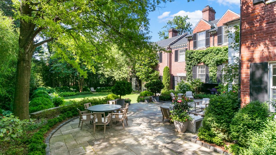 Under Armour CEO Kevin Plank lists Georgetown mansion (Photos ...