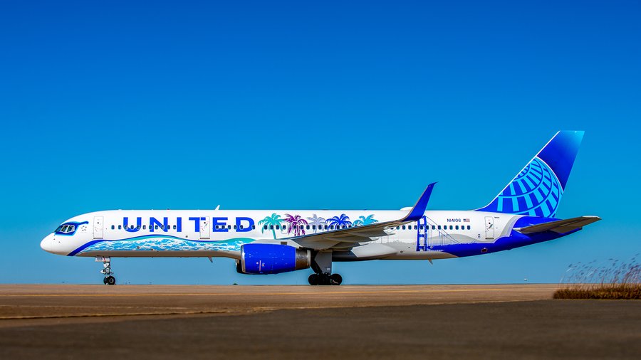 United Airlines unveils California-inspired Her Art Here design by ...