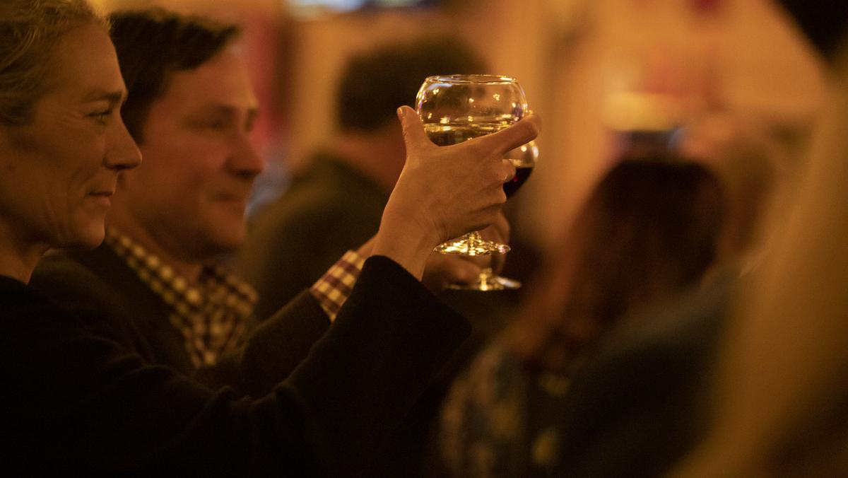 What toasts can teach us about business communication - Philadelphia ...