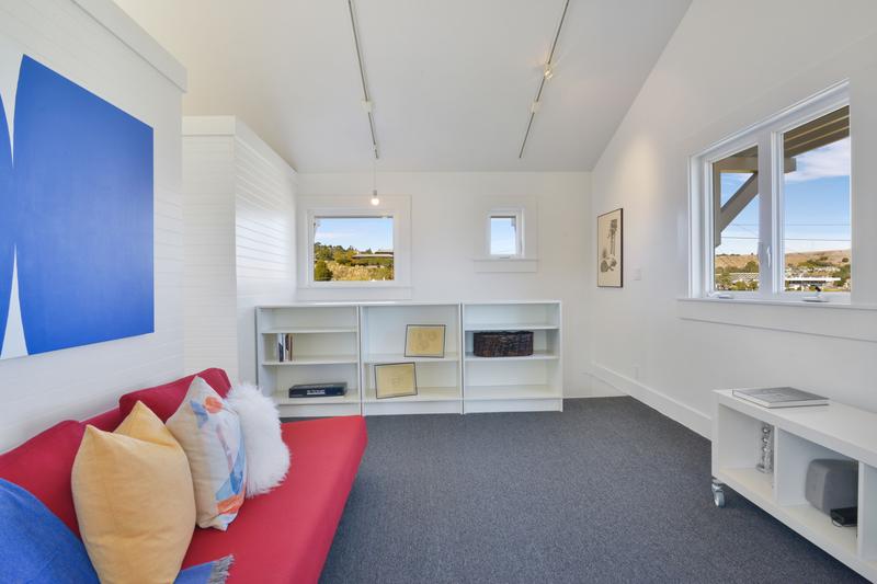 Joan Baez's father's house - Bizwomen