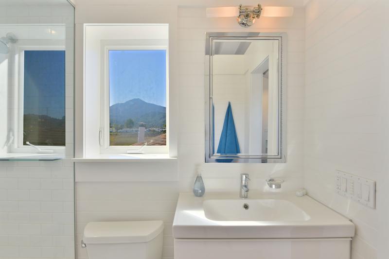 Joan Baez's father's house - Bizwomen