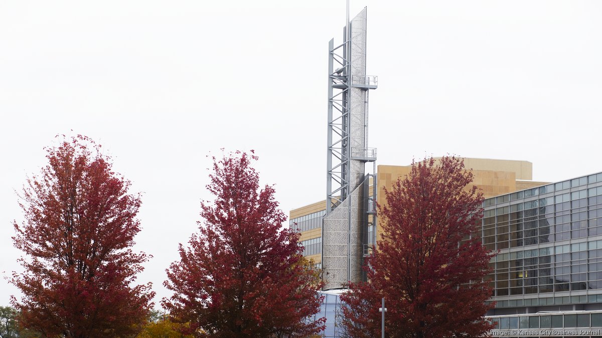 Oracle buys NKC campus building, ends tax incentive 19 years early ...
