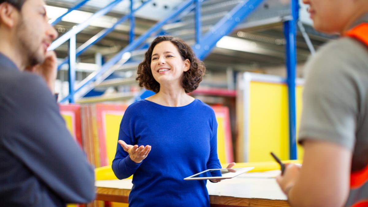 'Broken rung' slows women's progress up the career ladder - The ...