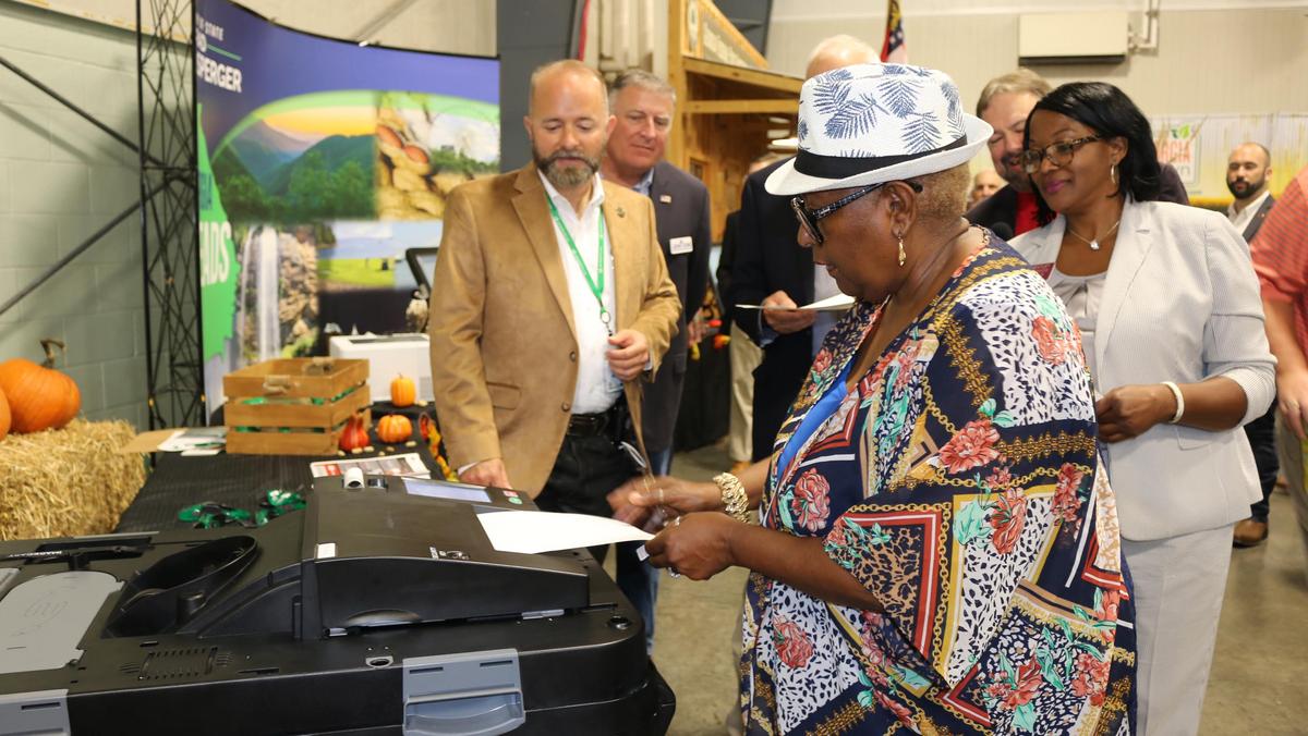 Georgia to test new Dominion Voting Systems machines on Election Day ...