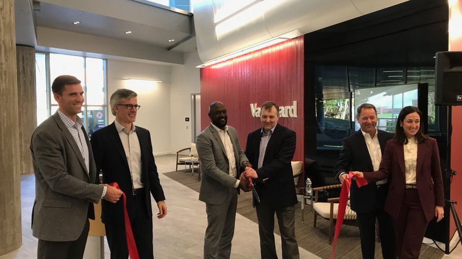 Vanguard RibbonCutting2