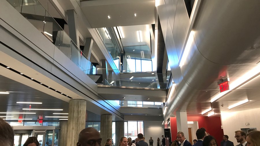 Vanguard NeptuneLookingUpCenter