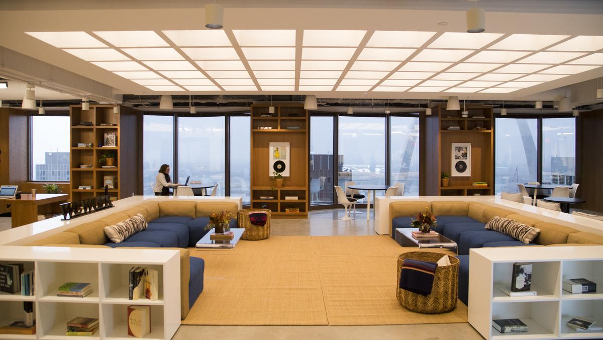 WeWork closes its location at One Metropolitan Square in downtown St ...