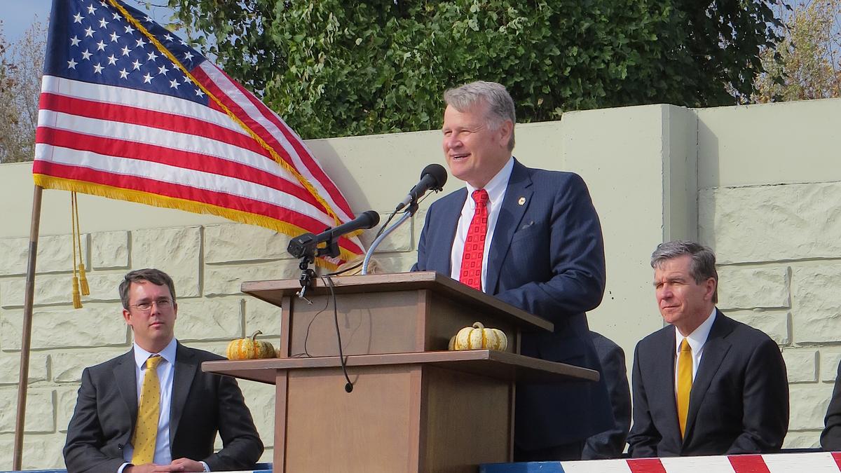 Greensboro attorney Mike Fox to succeed Stan Kelly as president of ...