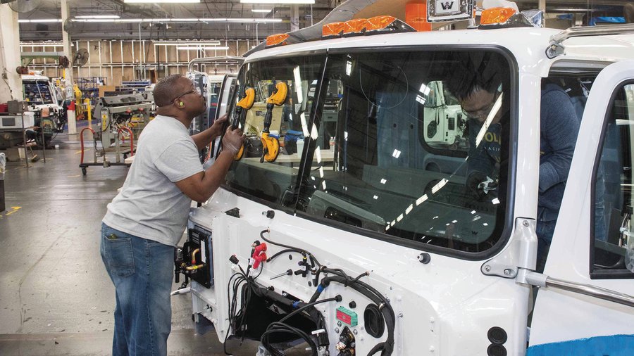 Oregon manufacturing survives 2020 better than most other sectors ...
