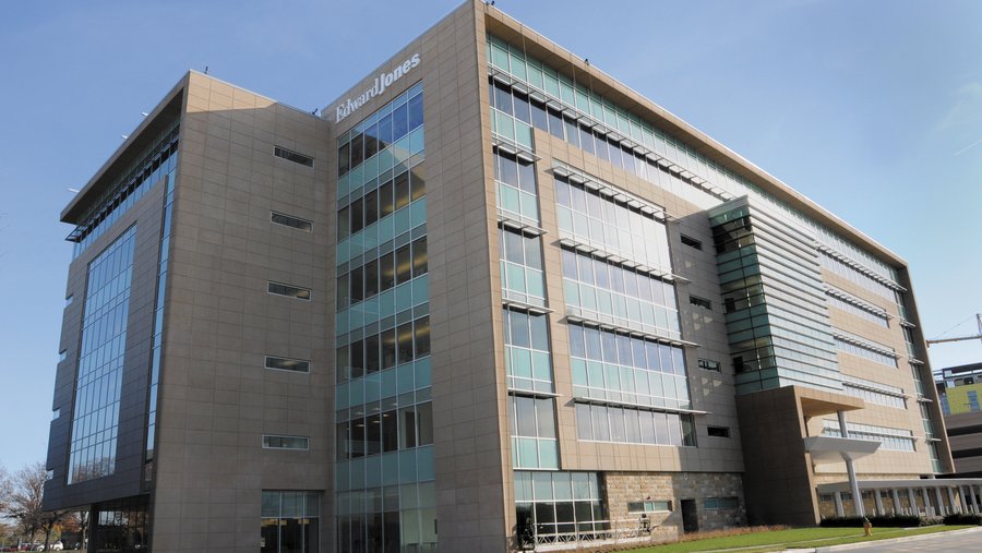 Edward Jones wins KPMG recognition for customer service - St. Louis ...