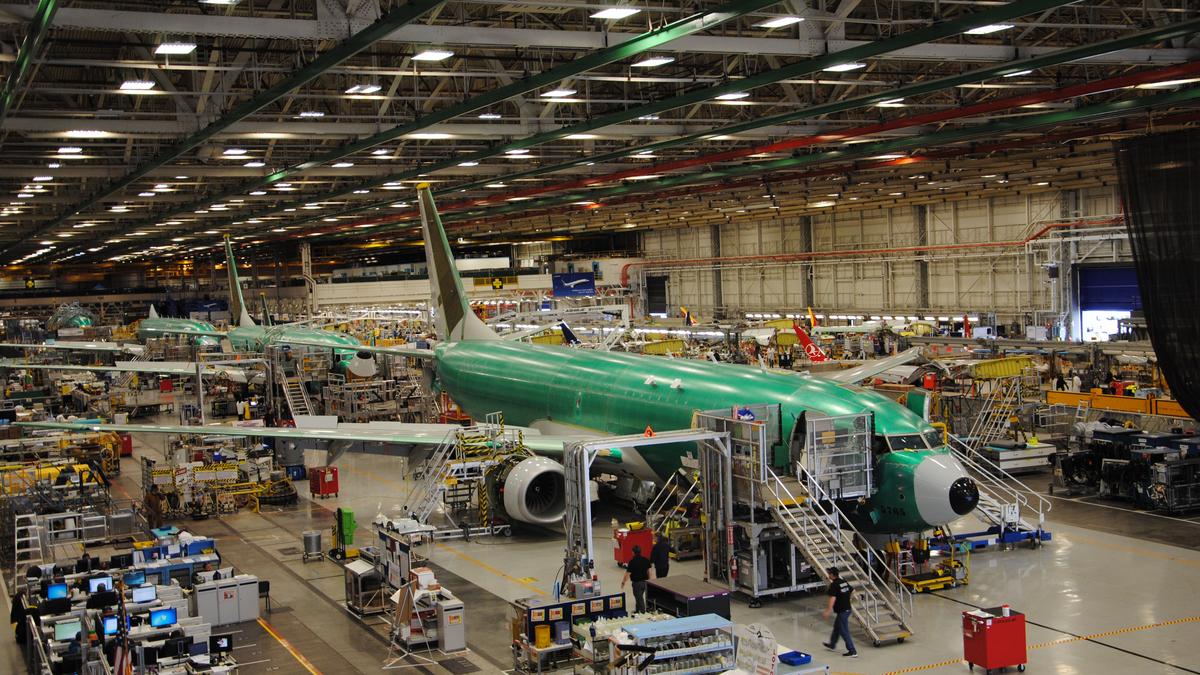 Boeing supplier Carlisle Interconnect to close Kent factory, triggering ...